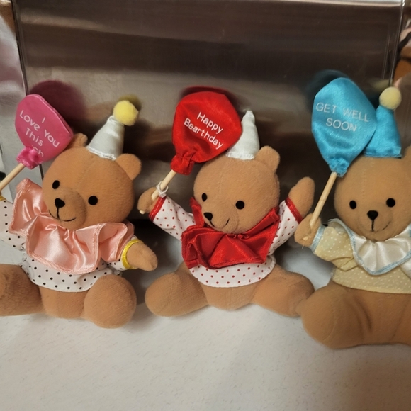 Russ | Other | Vintage Russ Balloon Holding Plush Bears Lot | Poshmark